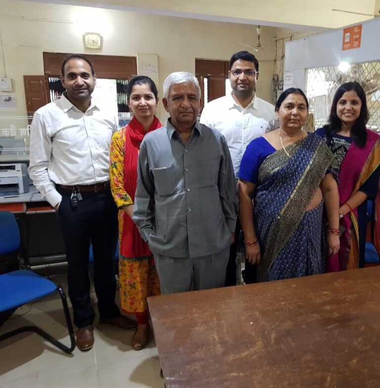 The Amazing Mishra Family - https://indianmasterminds.com