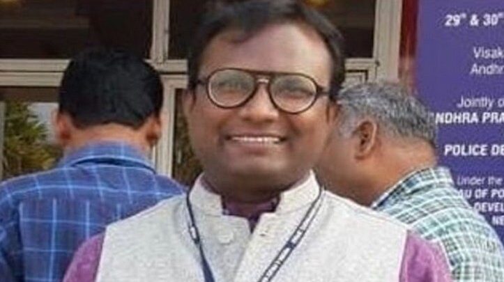 IAS officer Sudhakar Shinde passes away due to Coronavirus IAS officer Sudhakar Shinde passes away due to Coronavirus