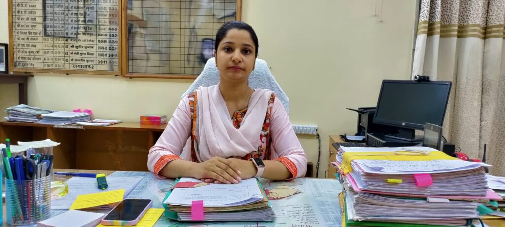 Rajasthan Lady Collector Opens Special Rooms for Nursing Mothers in Bus ...