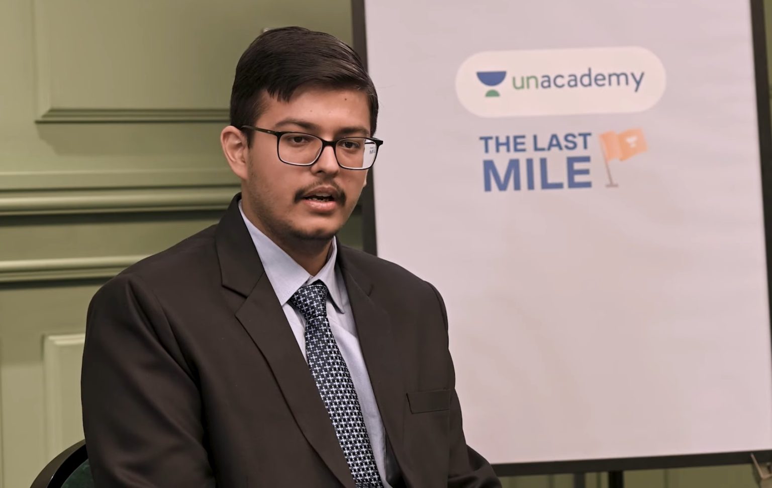 Meet Ashutosh Kumar, Who Topped the Interview Round of UPSC CSE 2021 ...