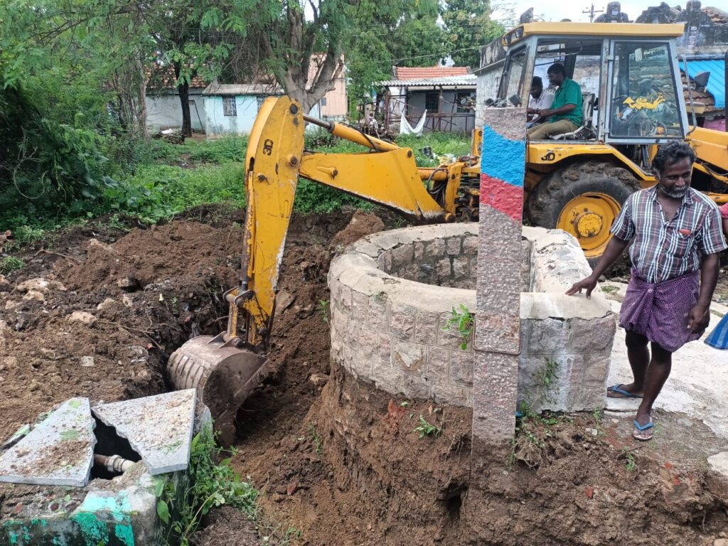 Rejuvenating Old Neglected Borewells Back to Life in Eye-Catching ...