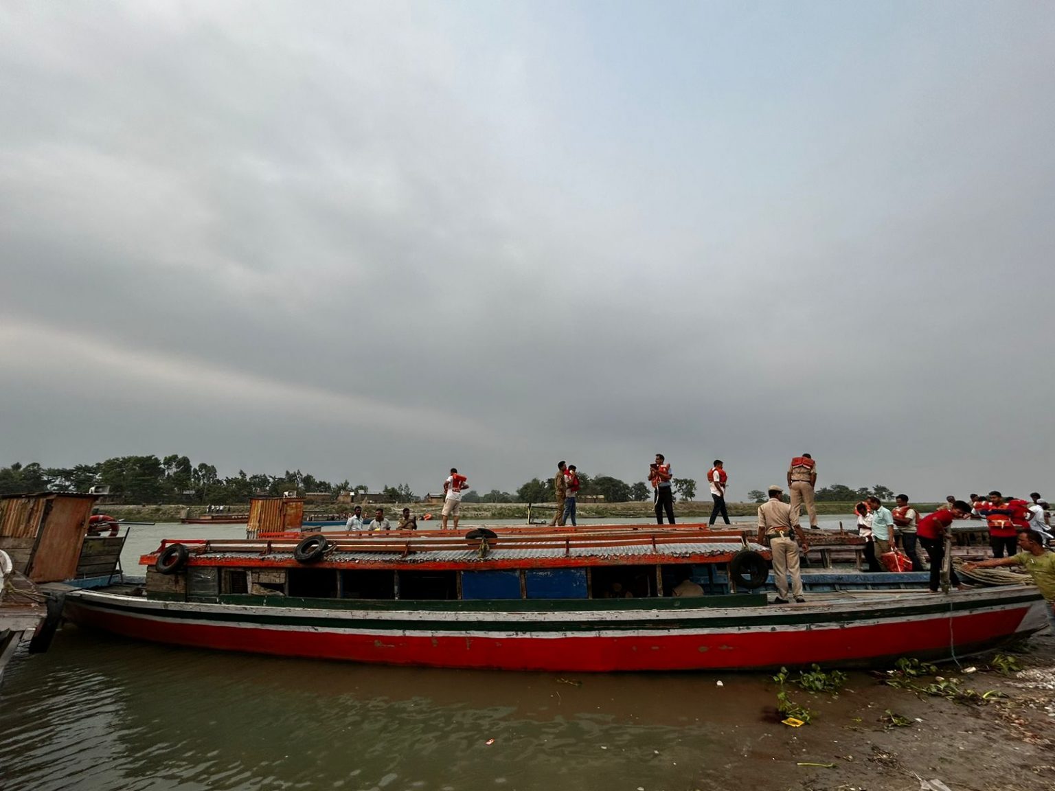 IAS Officer Srishti Singh’s Unique ‘Boat Cell’ Activation in First ...