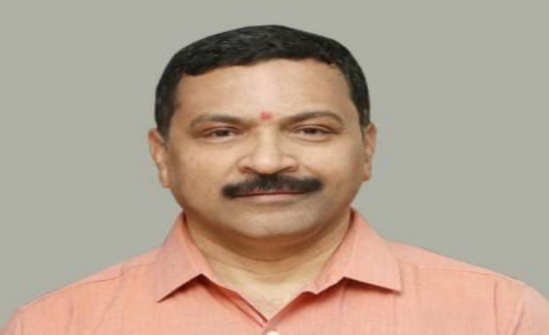 IAS Dilip Swami Ensures Food Safety at Religious Places in Chhatrapati ...