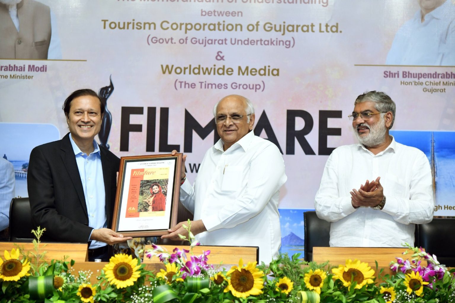 Gujarat Tourism Corporation Signs MoU with Worldwide Media to Host 70th ...