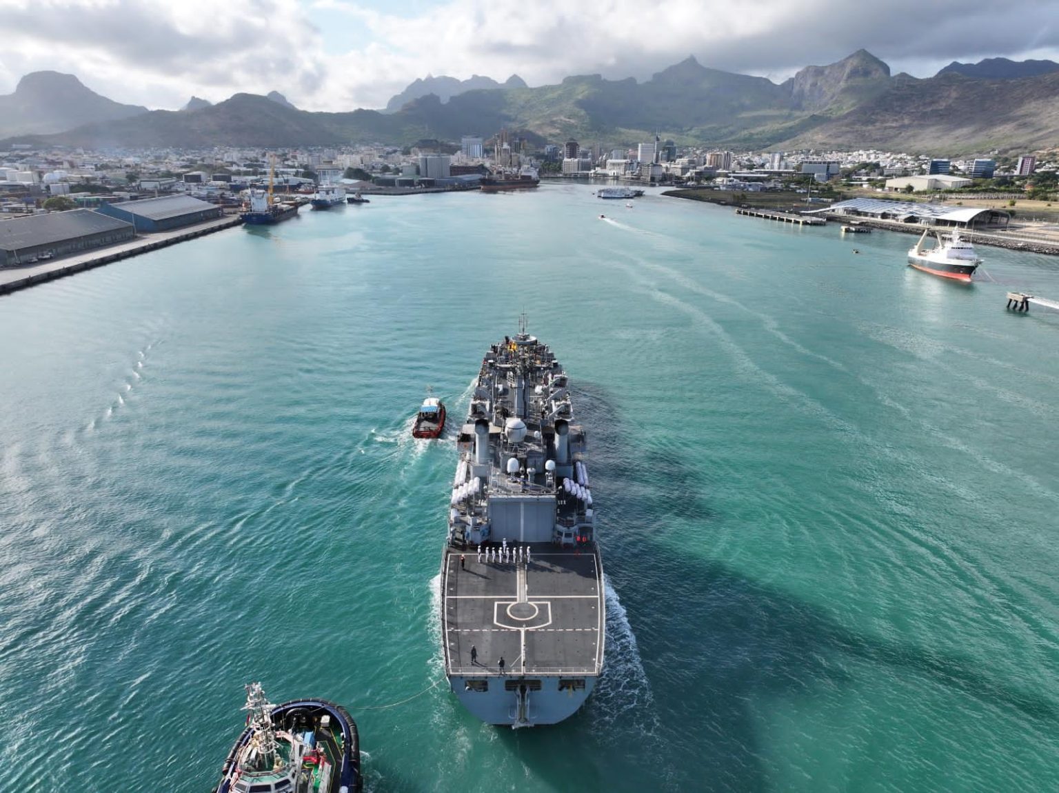 Indian Navy’s First Training Squadron Strengthens Maritime Ties with ...
