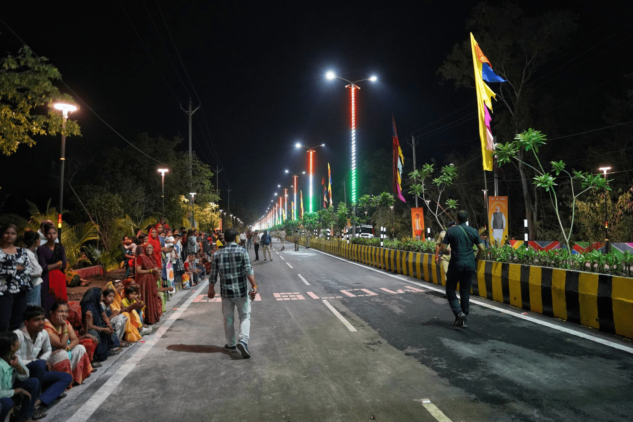 CM Mohan Yadav Inaugurates ₹18 Crore Modern Road Project in Ujjain ...